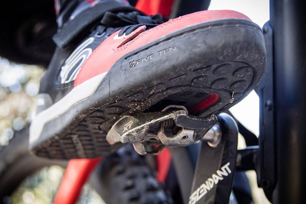 ¿Qué tipos de calas MTB hay y en qué bicis usarlas? - Tipos.Wiki